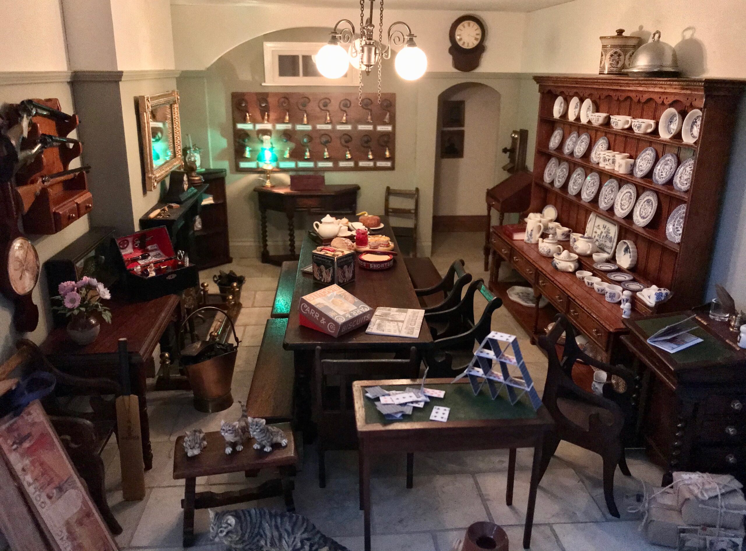 Servants Quarters – Dolls House Grand Designs